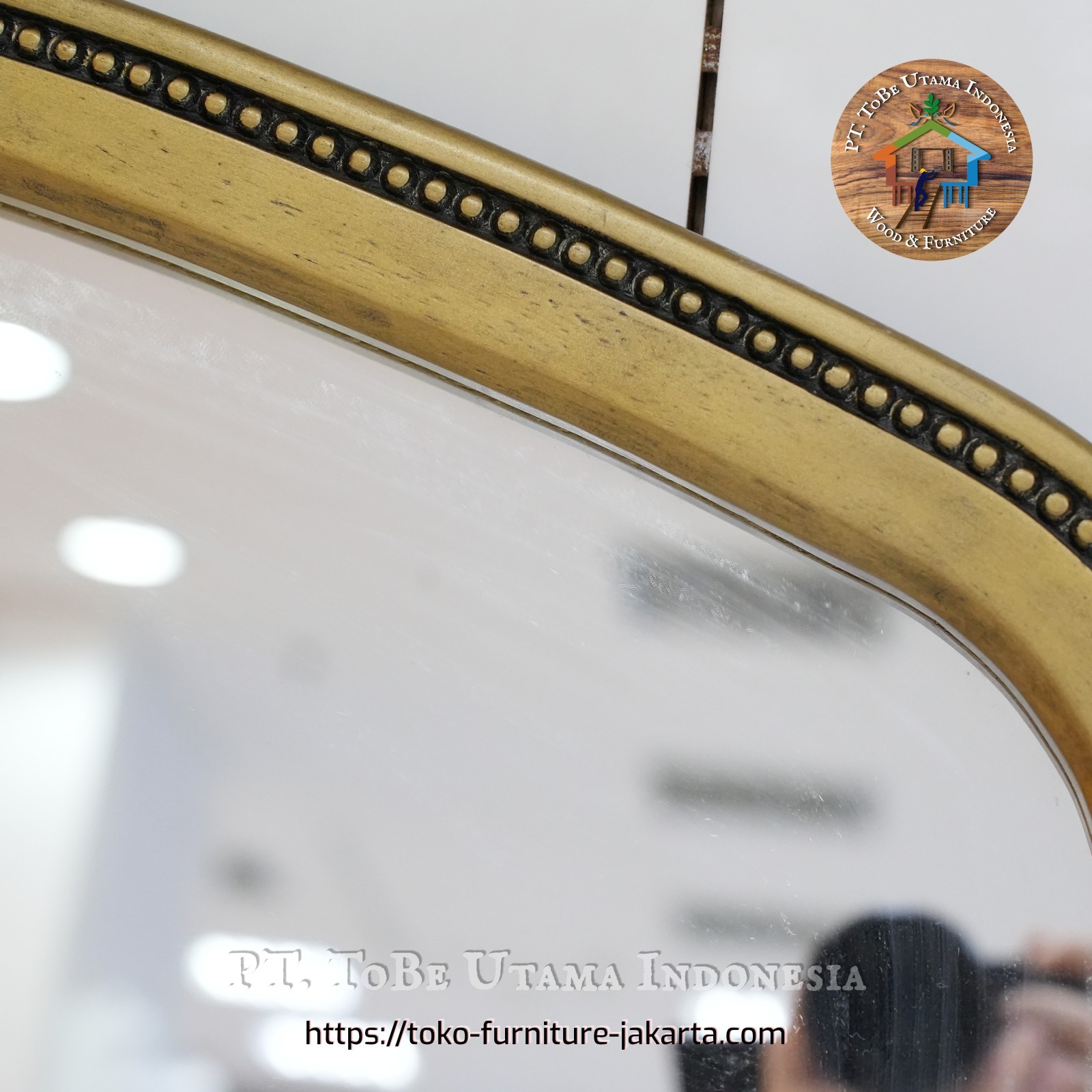 Cleopatra Luxury Gold Mirror - Timeless Elegance and Luxury!