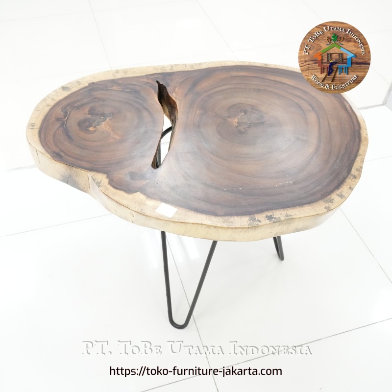 Trembesi Wood Antique Table for Beautiful Home Decorative