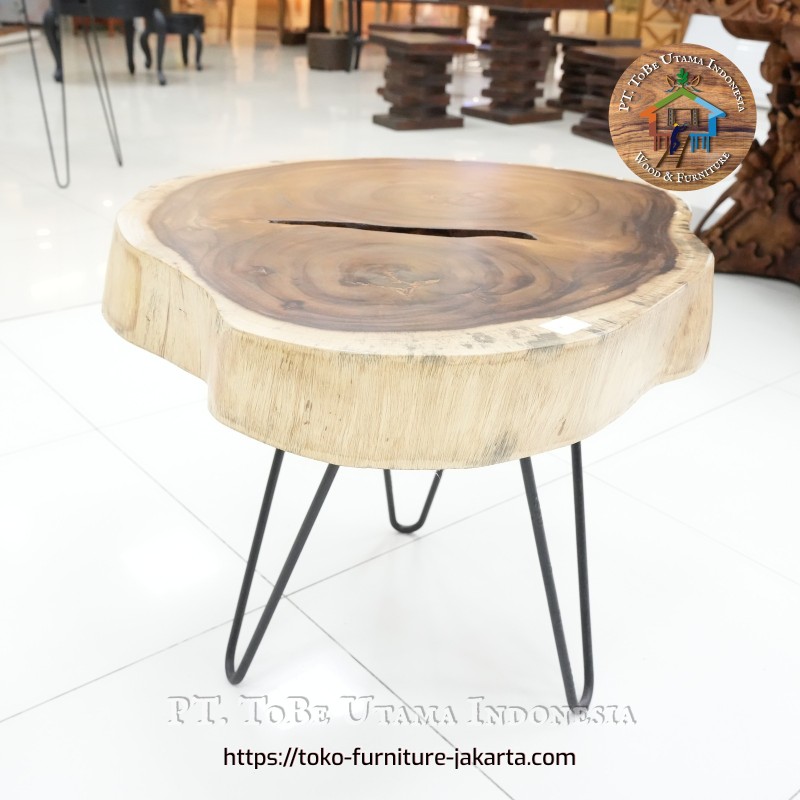 Trembesi Wood Antique Table for Beautiful Home Decorative