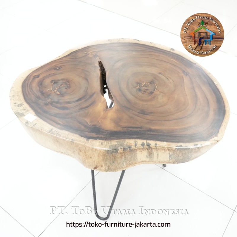 Trembesi Wood Antique Table for Beautiful Home Decorative