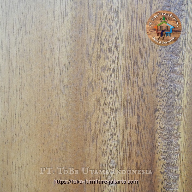 Cara Merubah Dapur dengan Bagian Atas Meja Kayu yang Indah