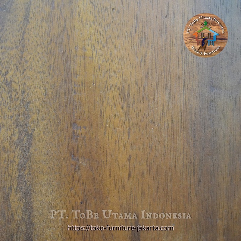 Cara Merubah Dapur dengan Bagian Atas Meja Kayu yang Indah