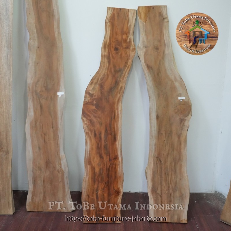 Cara Merubah Dapur dengan Bagian Atas Meja Kayu yang Indah