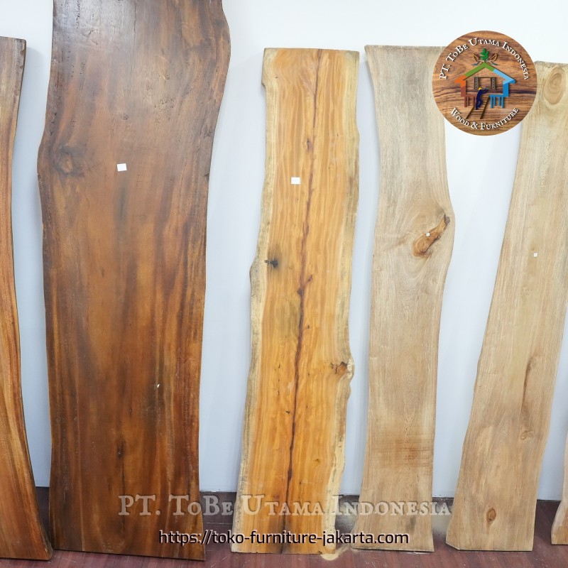 Cara Merubah Dapur dengan Bagian Atas Meja Kayu yang Indah