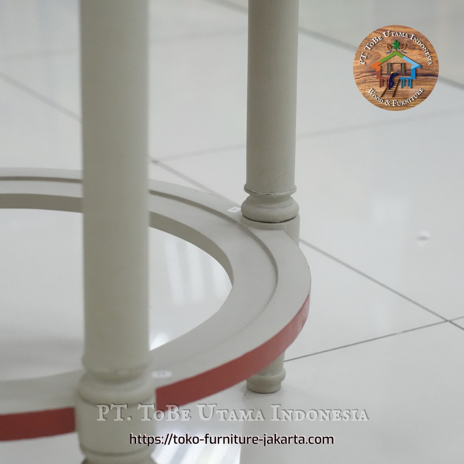Round Corner Table for Dream Home Living Room