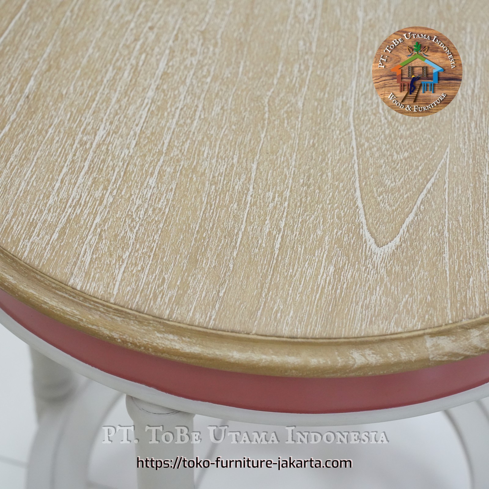 Round Corner Table for Dream Home Living Room