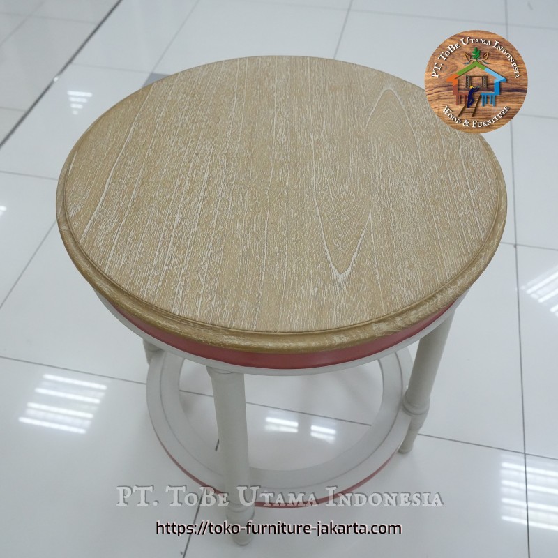 Round Corner Table for Dream Home Living Room
