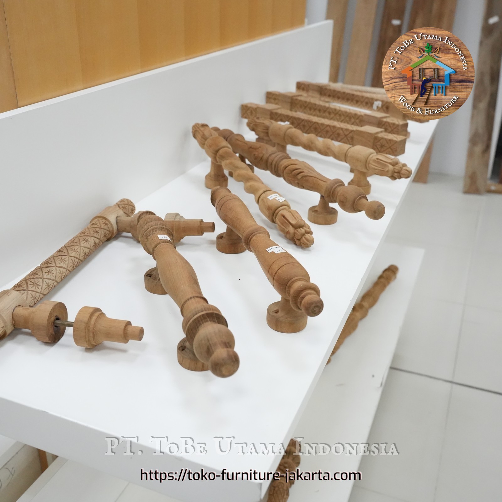 Gagang Pintu dari Kayu Solid Solid Bisa Custom Ukuran dan Design