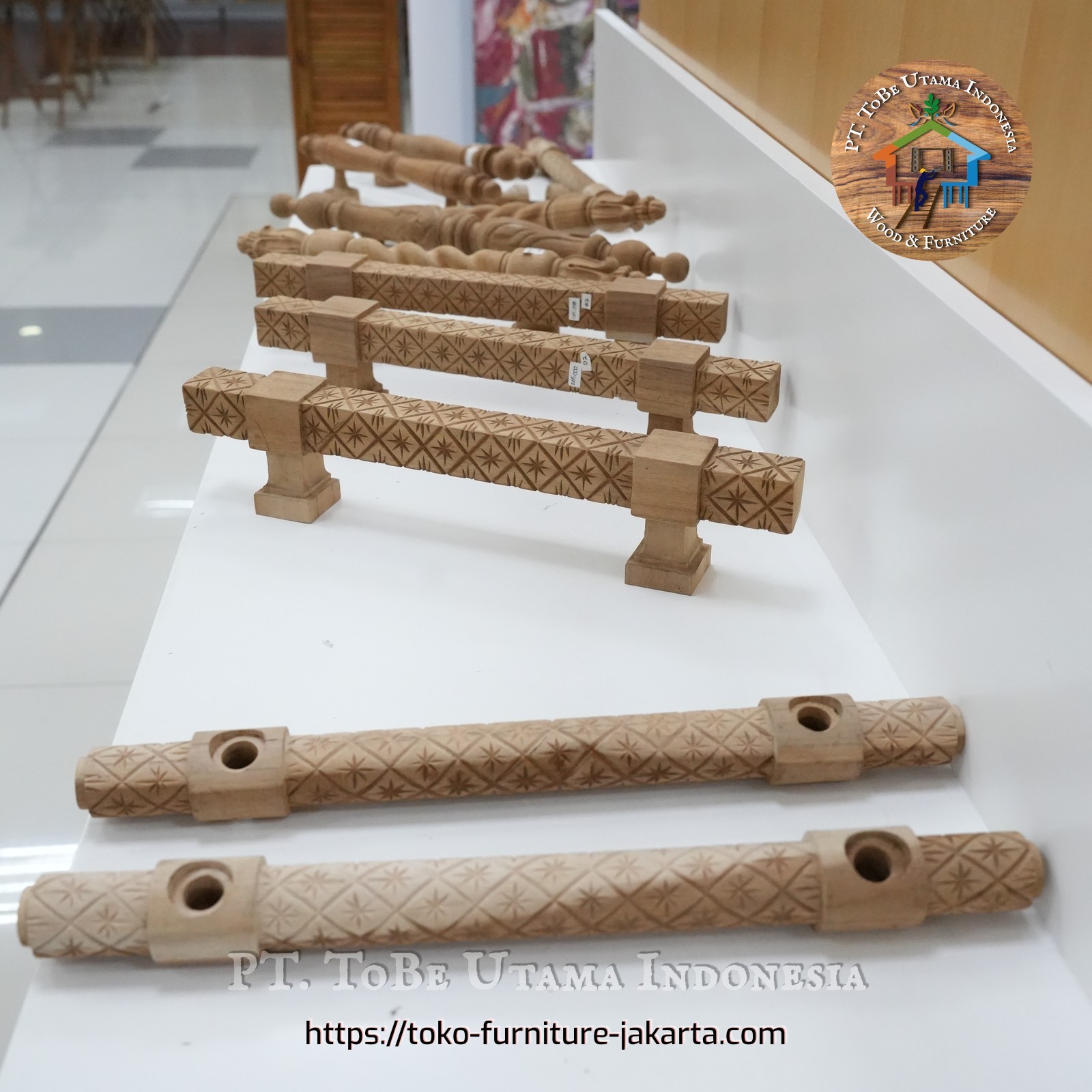 Gagang Pintu dari Kayu Solid Solid Bisa Custom Ukuran dan Design