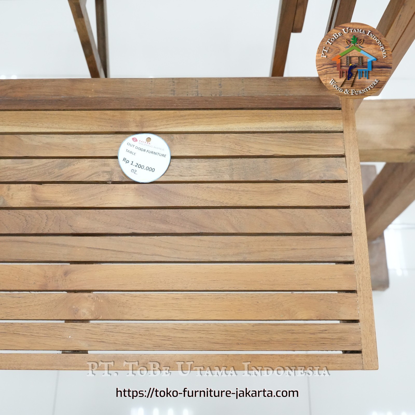 Meja Rel Gantung yang Dapat Disesuaikan untuk Balkon Anda