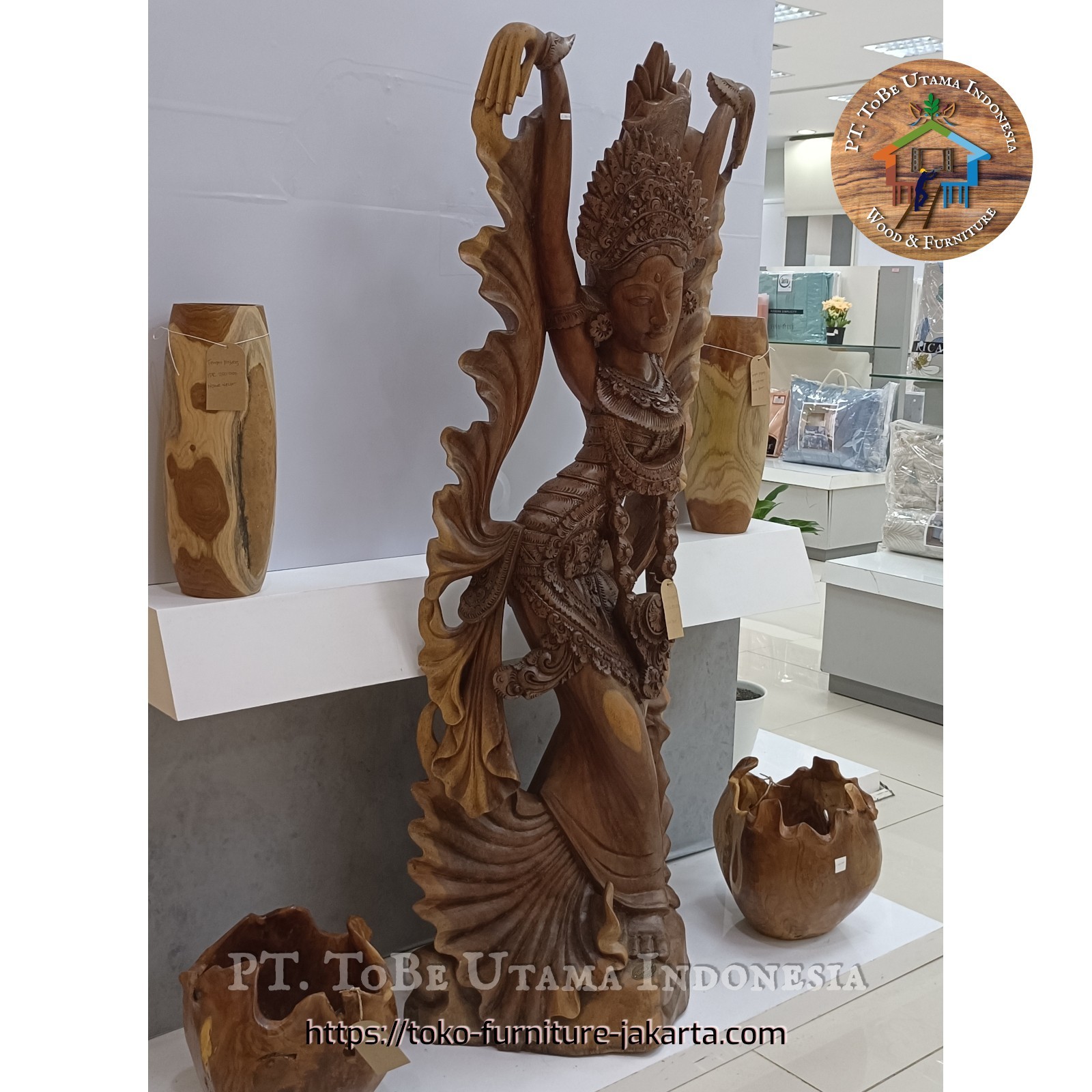 Bali Dancer Statue: Graceful Artistry & Cultural Heritage