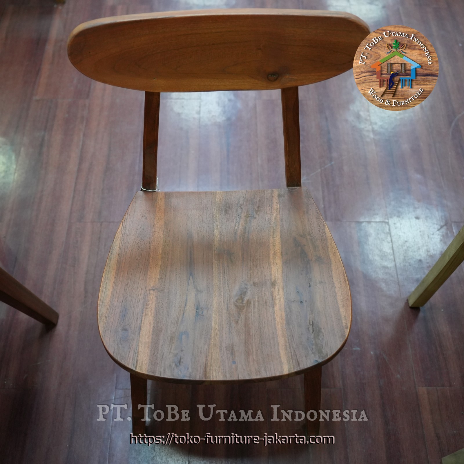 Teak Wood Dining Chairs for Cafes and Restaurants