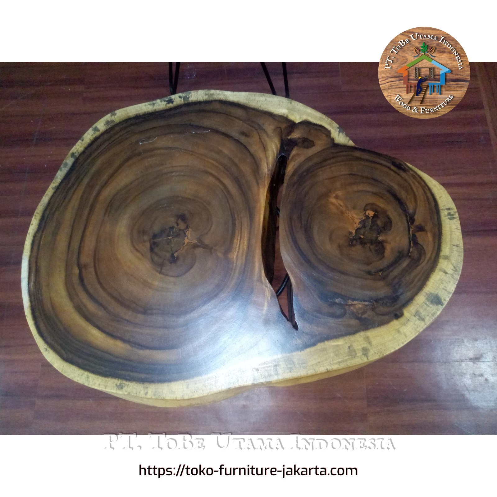 Trembesi Wood Antique Table for Beautiful Home Decorative