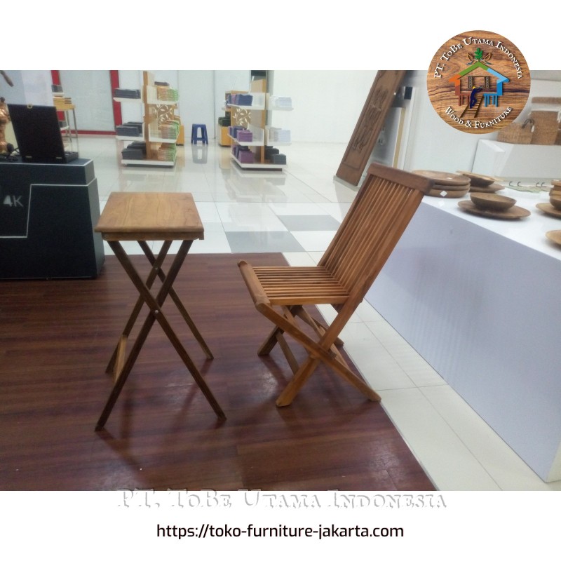 Practical Laptop Desk for Working Anywhere