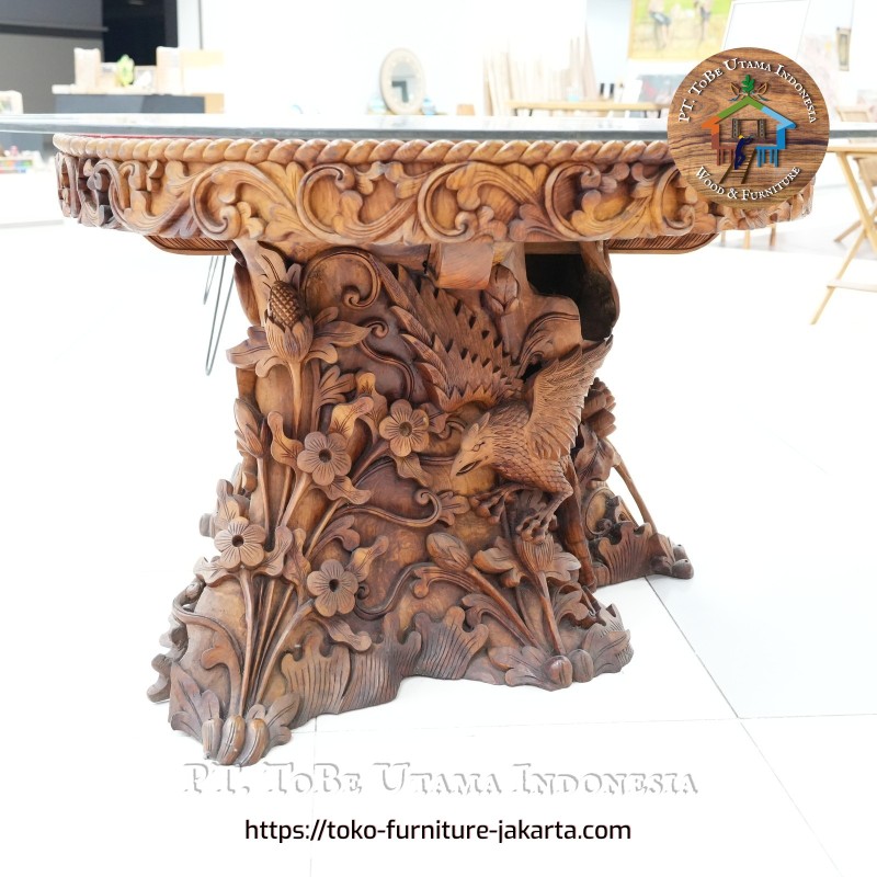 Barang Antik Ukiran Naga Kayu Jati untuk Tahun Naga Kayu